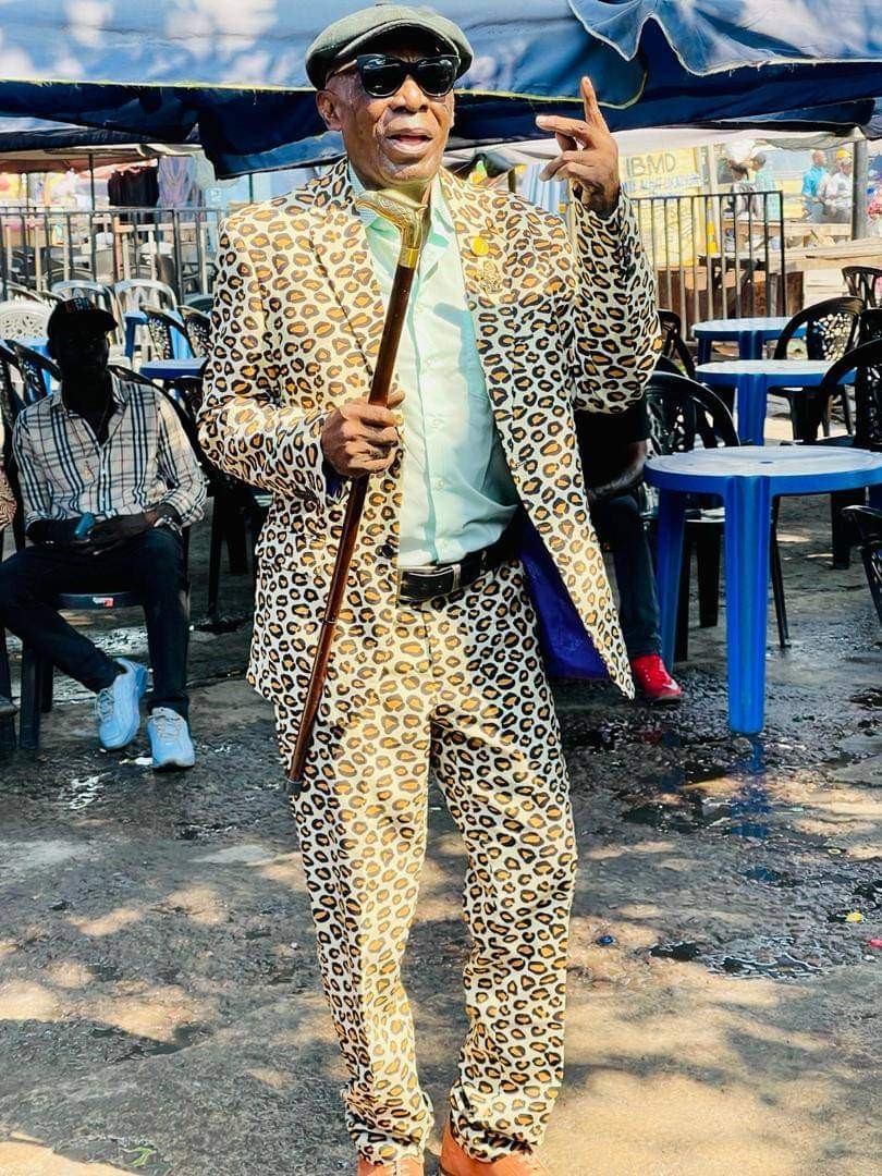 Déjà sur le marché avec la chanson ‘‘Antipoison’’RDC : Evoloko Lay Lay ...
